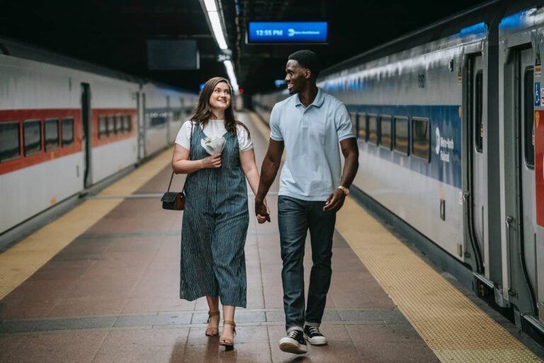 12 ways to deal when your boyfriend prioritizes friends over you - Love ...